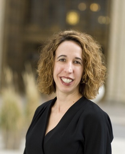 Mayo Clinic Alumni Association | Dawn Davis, M.D. (PD '03, DERM '06 ...