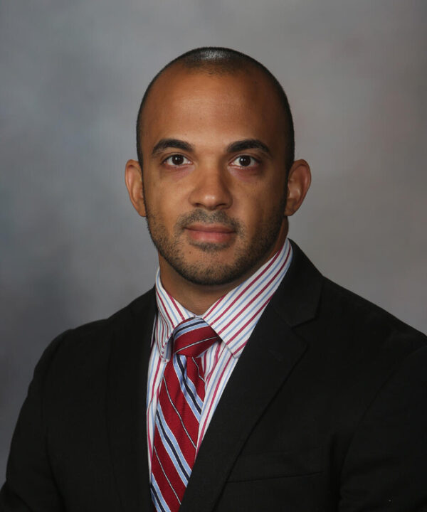 Mayo Clinic Alumni Association | Elvis Camacho, M.D. (S ’22, TS ’24 ...