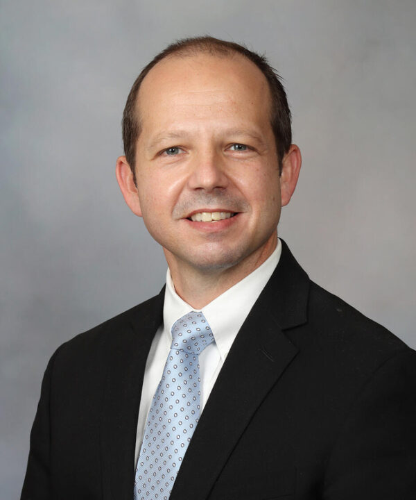 Mayo Clinic Alumni Association | Mauro Schenone, M.D. (OBG ’10), received an award, Mayo Clinic ...