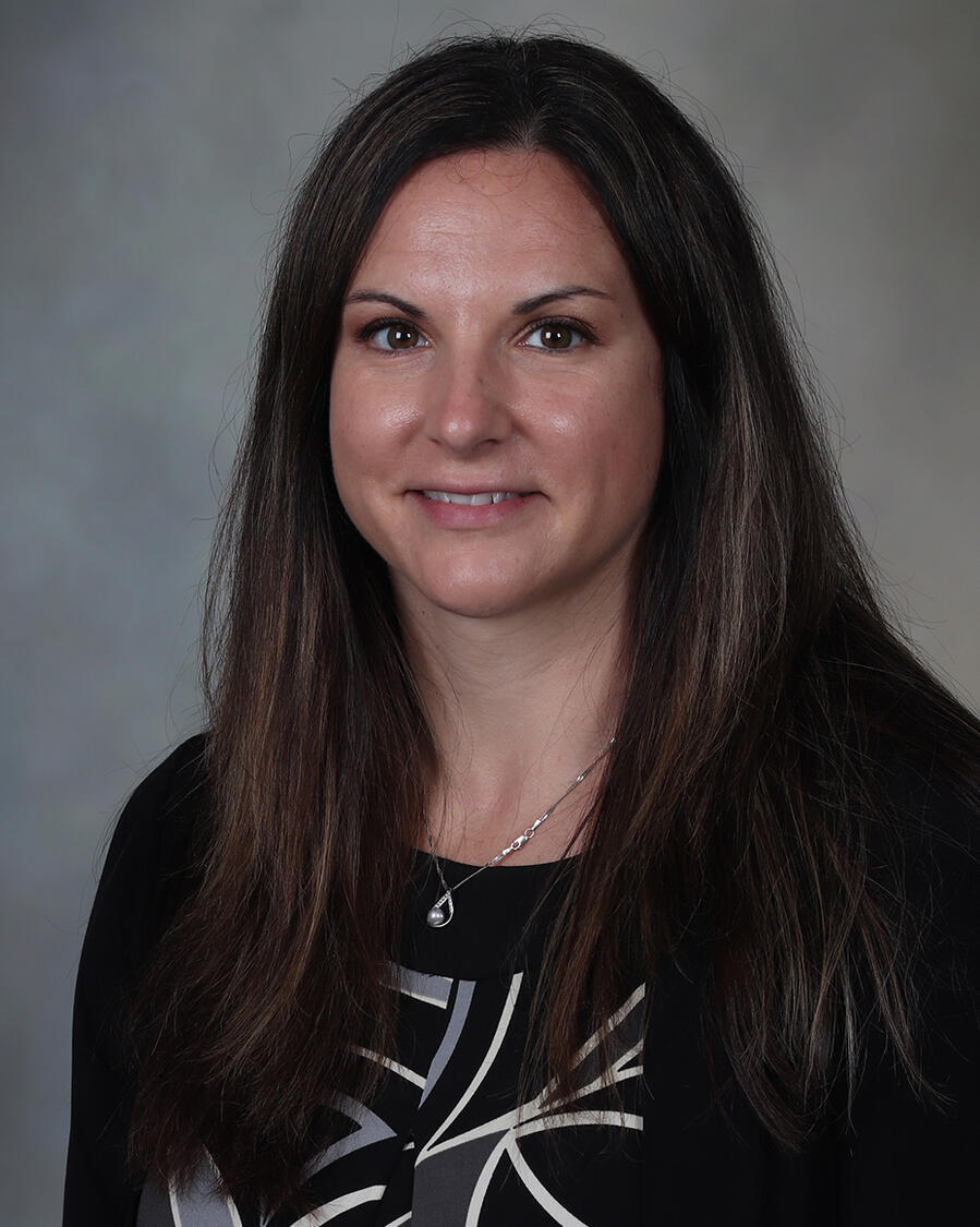 Mayo Clinic Alumni Association | Amy Lloyd, M.D. - Mayo Clinic Alumni Association