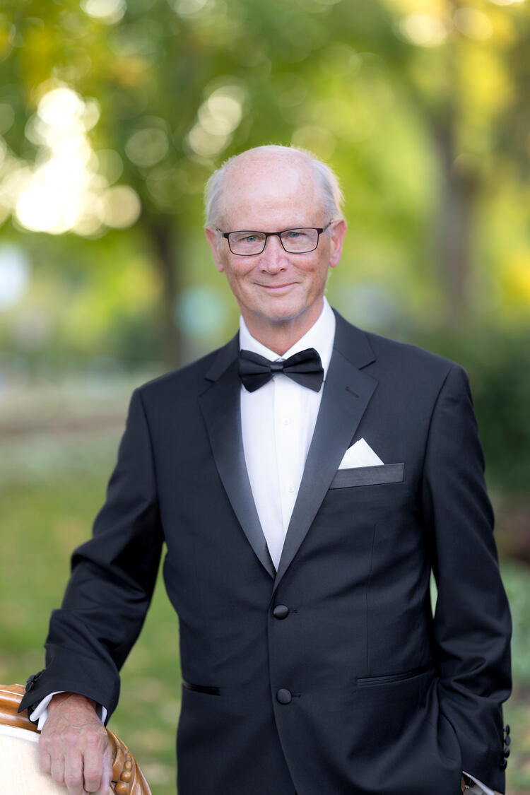 Mayo Clinic Alumni Association | Kerry Olsen, M.D., receives Mayo ...